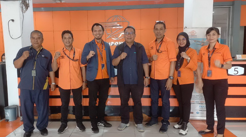 Bertemu Mitra Bayar PT. Pos Indonesia Cabang Kupang, Ini Harapan Komut ...